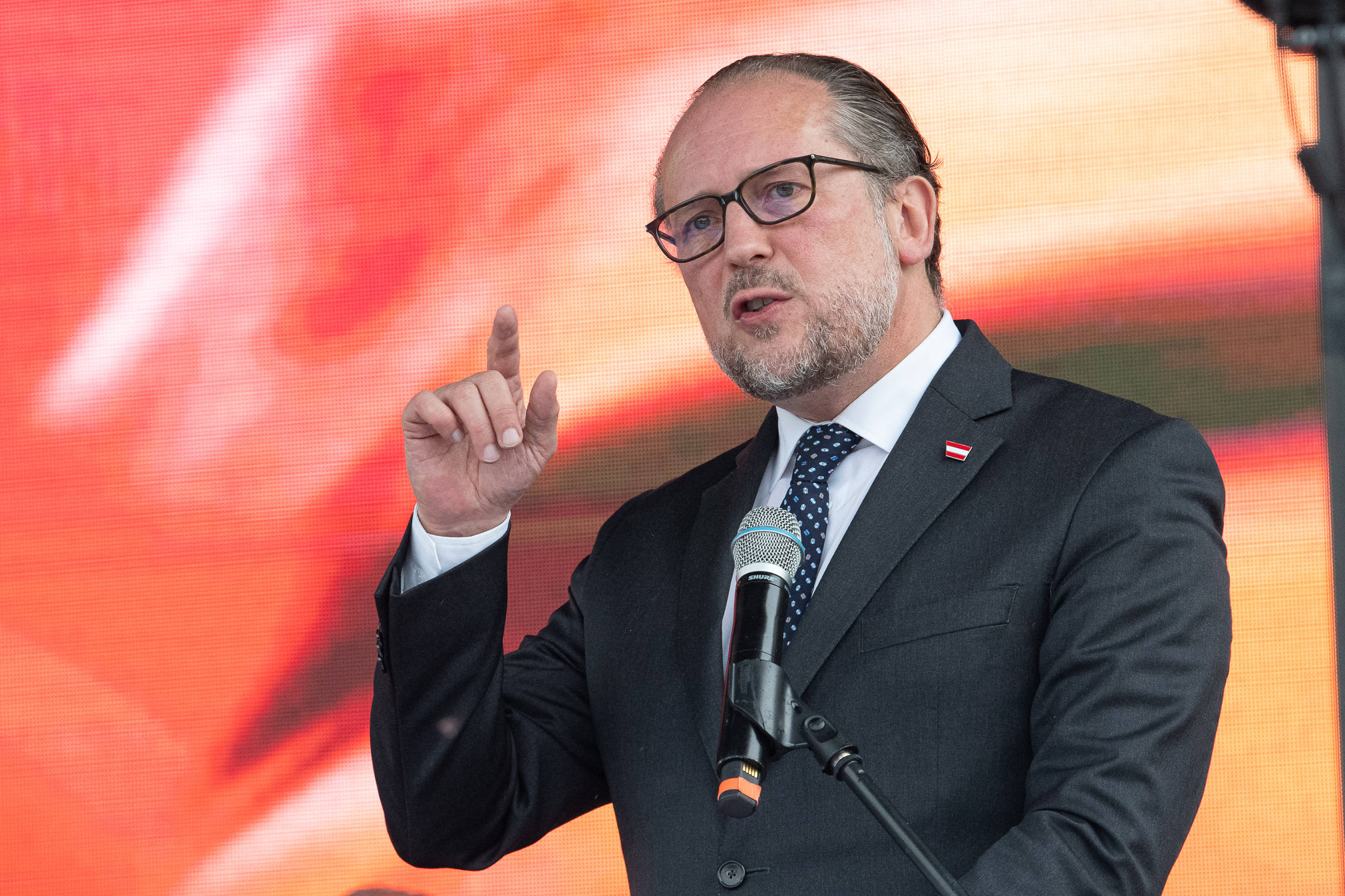 Alexander Schallenberg wird Übergangskanzler - Kleine Kinderzeitung